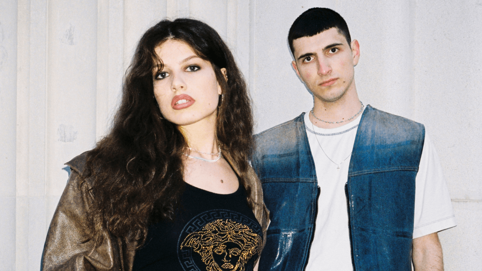 Debütalbum „Bittersüß“: Abor & Tynna mischen Pop, Elektro und 80er ...